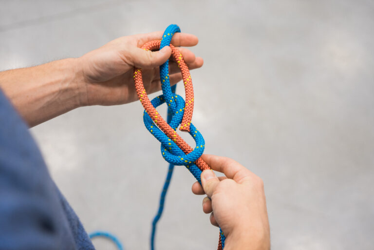 How to Tie Knots - Gravitec Systems Inc.