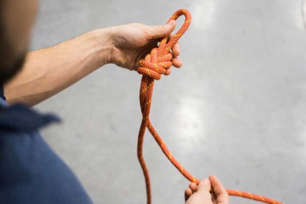 Figure-Eight on a Bight Knot - Gravitec Systems Inc.