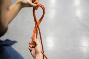 Figure-Eight on a Bight Knot - Gravitec Systems Inc.