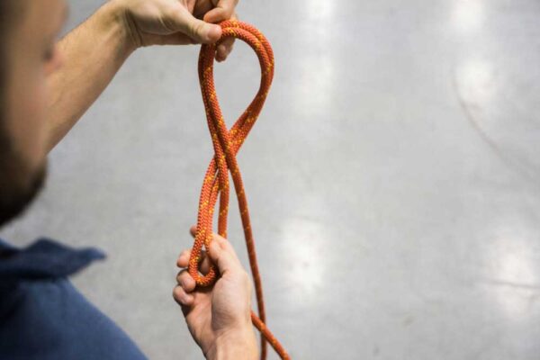 Figure-Eight on a Bight Knot - Gravitec Systems Inc.