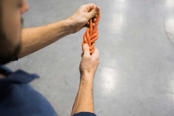 Figure-Eight on a Bight Knot - Gravitec Systems Inc.
