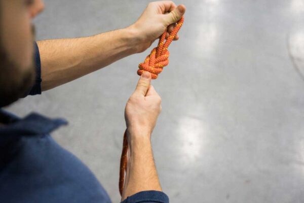 Figure-Eight on a Bight Knot - Gravitec Systems Inc.